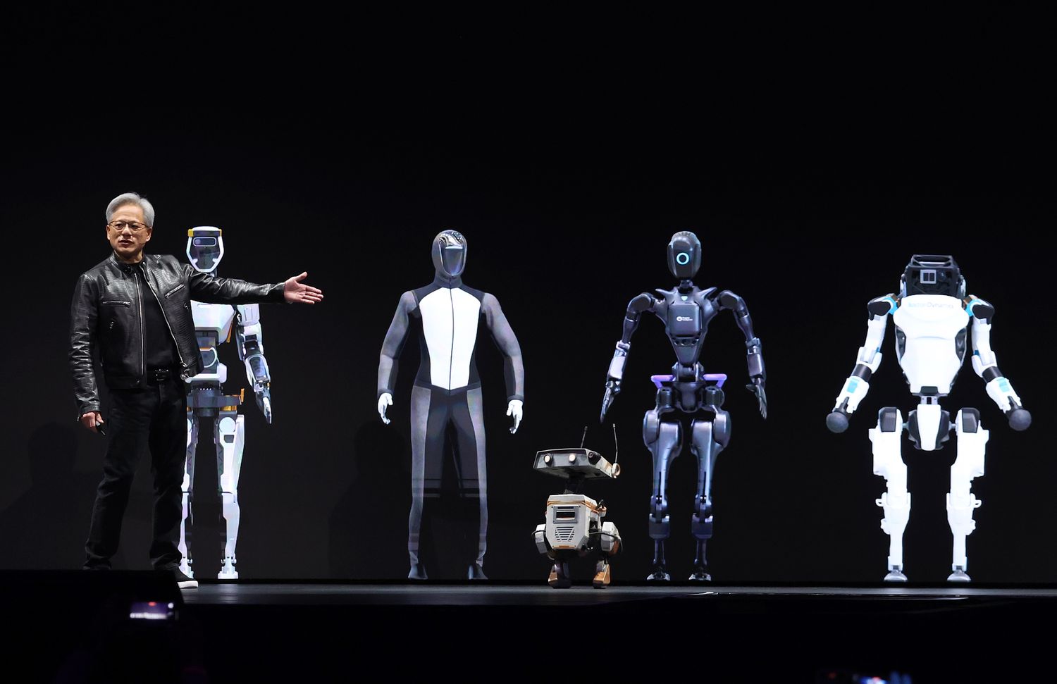 Nvidia’s GR00T: Humanoid Robots Challenge Tesla Optimus